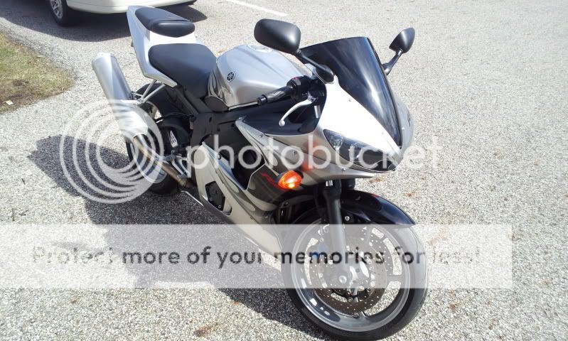 FS: 04 R6 Limited edition Silver/Black flames | Yamaha R6 Forum: YZF-R6 ...