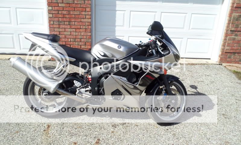 FS: 04 R6 Limited edition Silver/Black flames | Yamaha R6 Forum: YZF-R6 ...