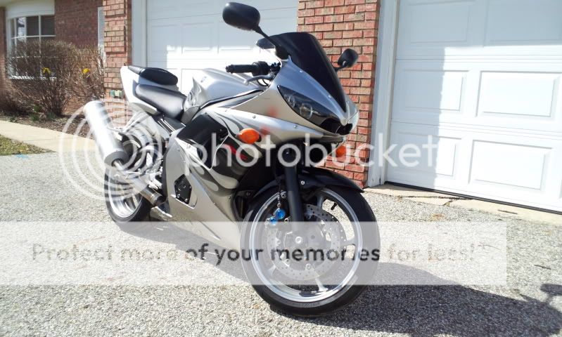 FS: 04 R6 Limited edition Silver/Black flames | Yamaha R6 Forum: YZF-R6 ...
